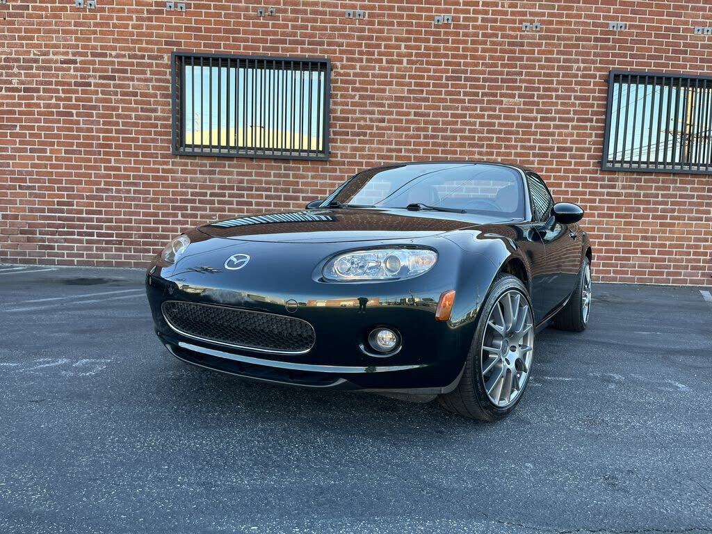 Mazda Miata FAQs: Top Questions About the MX-5 | MazdaMotoring