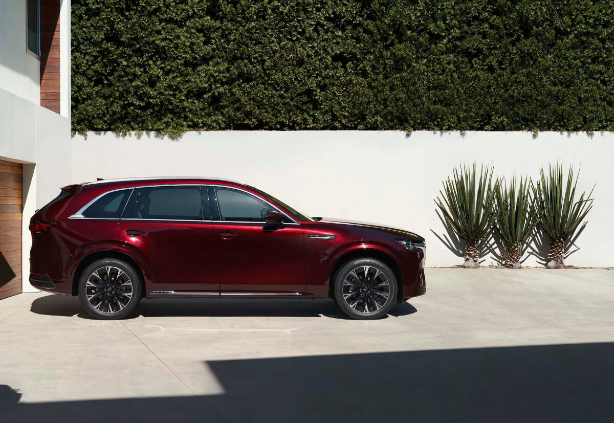 CX-9 Vs. CX-90: Compare Mazda's 3-Row SUVs | MazdaMotoring