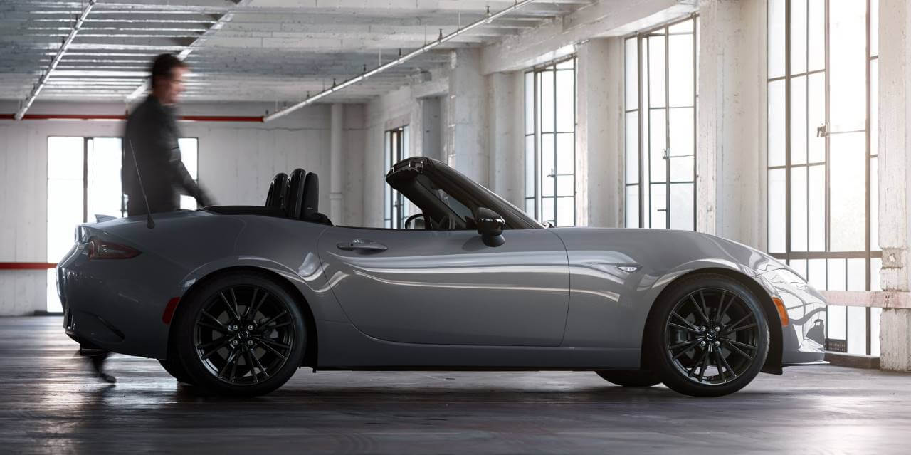 2024 Mazda MX-5 Miata Review: Specs, Trims & Features | MazdaMotoring